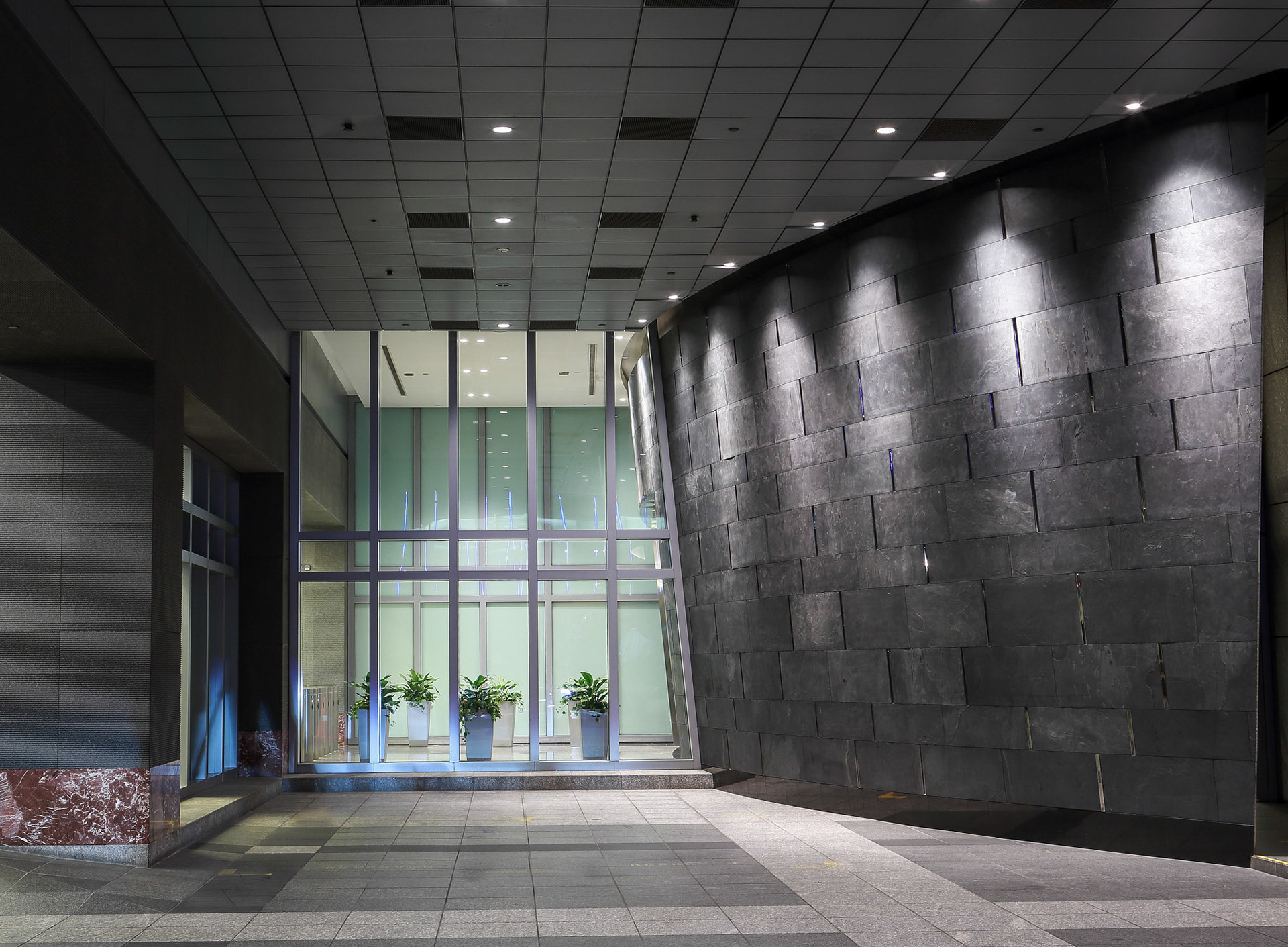 KNOTS - Novena Square Main lobby / Singapore