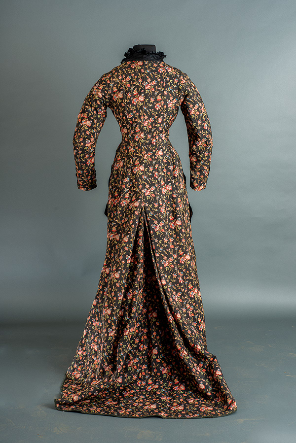 Wearable History - Restrictiveness