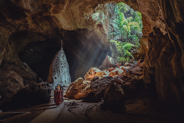 atila martins portfolio - SADAN CAVE